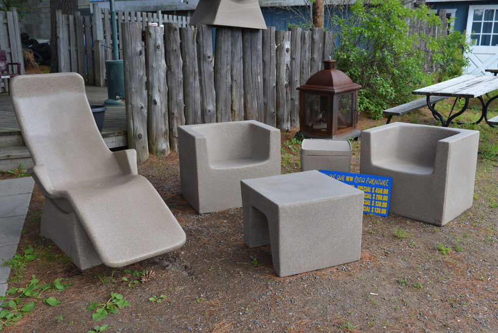 patio-furniture-dwight - Webster's Beacon: Marine & Powersport